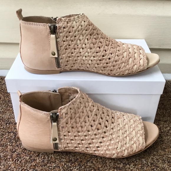 Sundance | Shoes | Sundance Woven Leather Sandals New | Poshmark